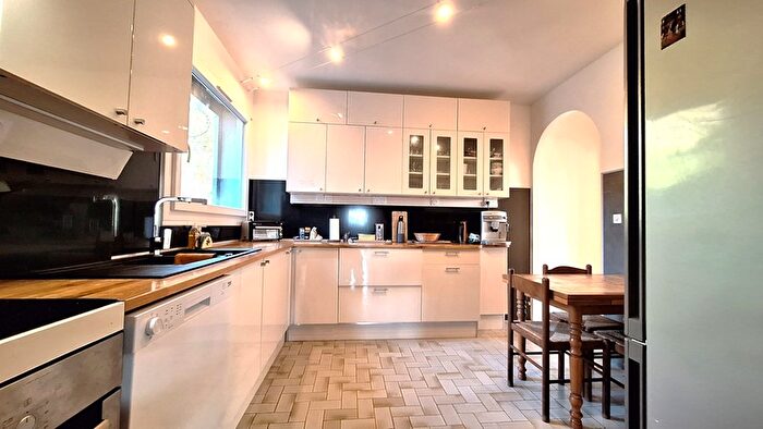 Maison à vendre - Martigues, Figuerolles, Touret de Vallier - 4 pièces - 3 chambres