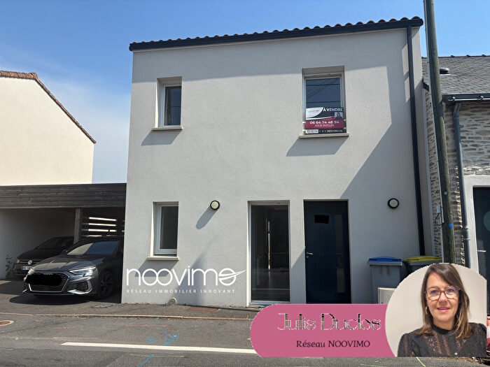 Maison 4 pièces à Nantes, à vendre