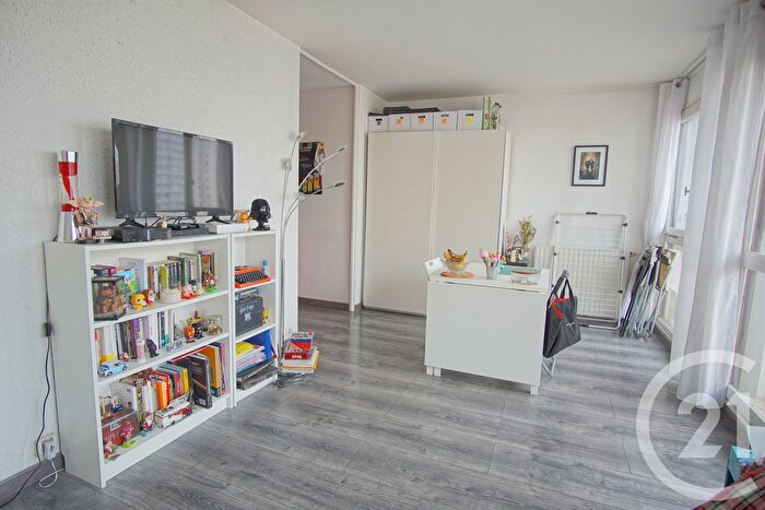 Appartement 1 pièce à vendre à Choisy-le-Roi, Centre-ville, Parc Prairie, Hautes Bornes