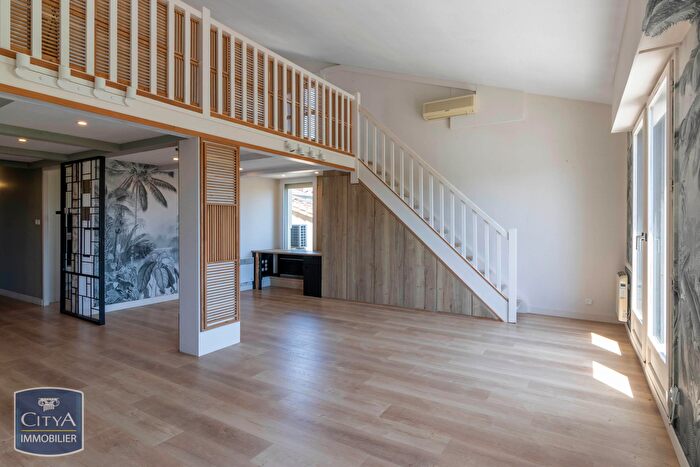 Appartement 4 pièces à Périgueux, Centre-ville, La Gare, Saint-Martin, à vendre