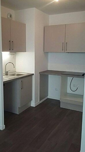 General de Gaulle-Iles, Montfermeil : Appartement 2 pièces à louer