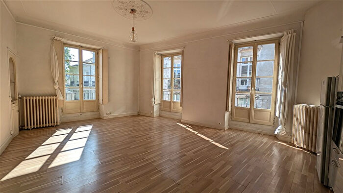 Appartement 4 pièces à Nantes, Centre-ville, à vendre