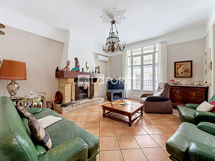 Marseille 5ème, Saint-Pierre : Appartement 5 pièces à vendre