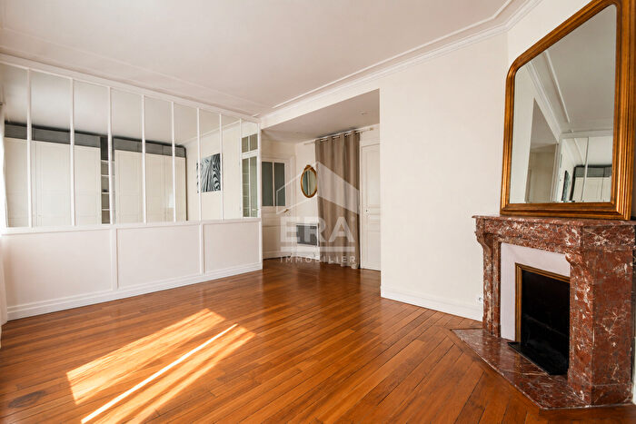 Issy-les-Moulineaux, Centre-ville, Corentin Celton, Les Varennes : Appartement 2 pièces à vendre