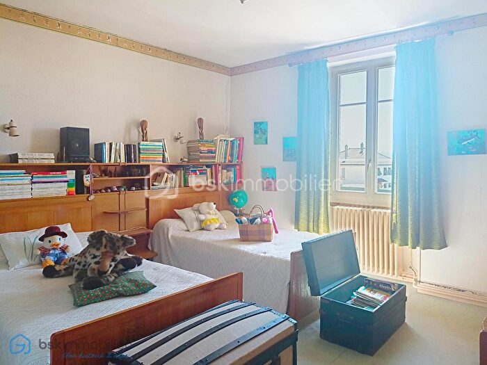 Appartement 4 pièces à Colombe, à vendre