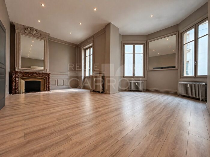 Appartement 4 pièces à louer - Lyon 6ème, Tête d'Or, Vitton