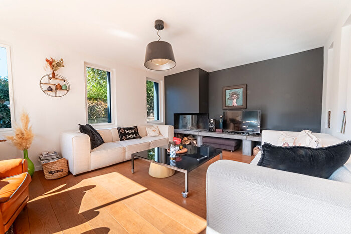 Maison à vendre - Nantes, Sainte-Thérèse, Rond-Point de Vannes - 7 pièces - 5 chambres