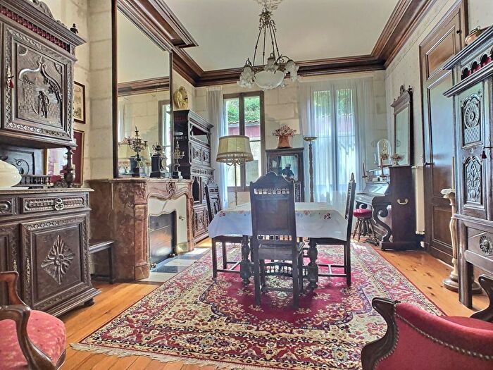 Maison à vendre - Lormont, Bourg, Mairie - 6 pièces - 4 chambres