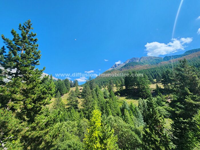 Maison à vendre - Saint-Paul-sur-Ubaye - 6 pièces - 3 chambres