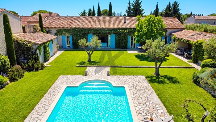 Saint-Rémy-de-Provence : Maison 7 pièces à vendre