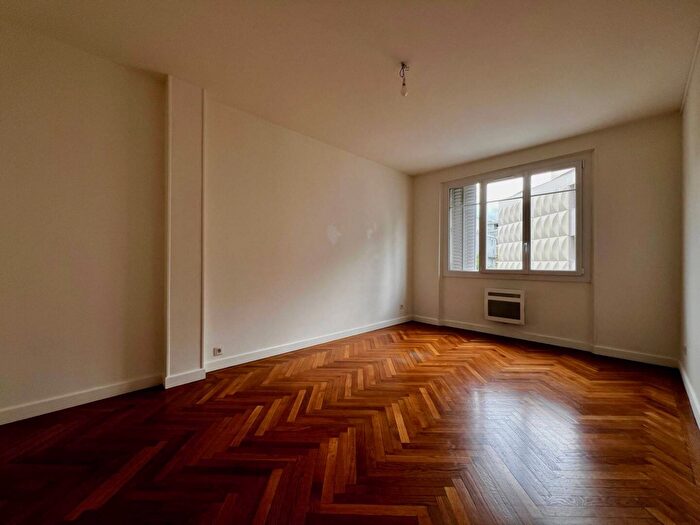 Appartement 2 pièces à Allies-Clos dOr, Grenoble, à louer