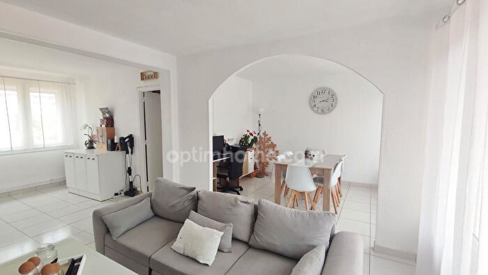 Appartement 4 pièces à vendre - Saint-Quentin, Europe, Rémicourt