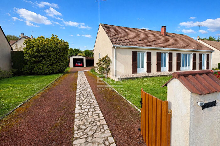 Maison 5 pièces à vendre - Saint-Pierre-lès-Nemours