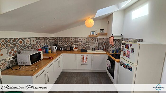 Appartement à vendre - La Rochelle, Centre-ville, Vieux-port, Marché - 2 pièces - 1 chambre