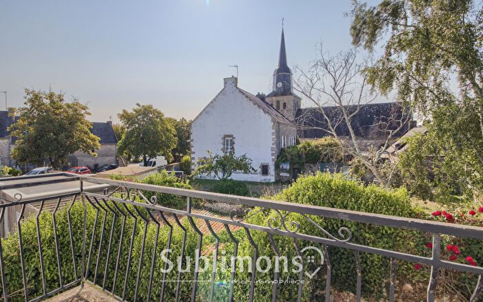 Maison à vendre - Locmariaquer - 7 pièces - 5 chambres