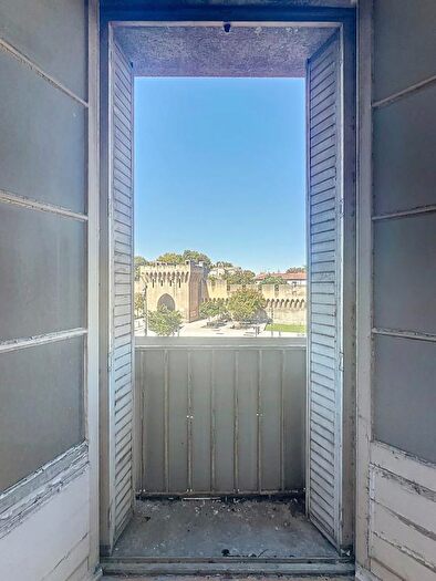 Appartement à vendre - Avignon, Gare, Saint-Roch - 4 pièces - 3 chambres
