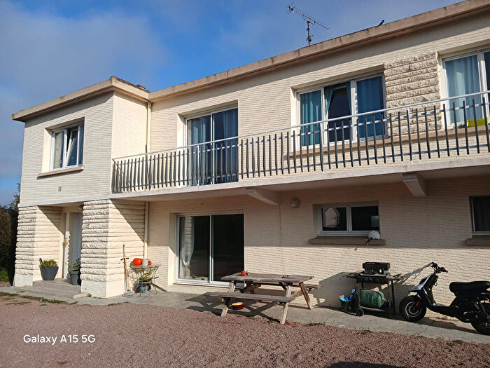 Maison à vendre - Saint-Maixent-sur-Vie - 8 pièces - 5 chambres