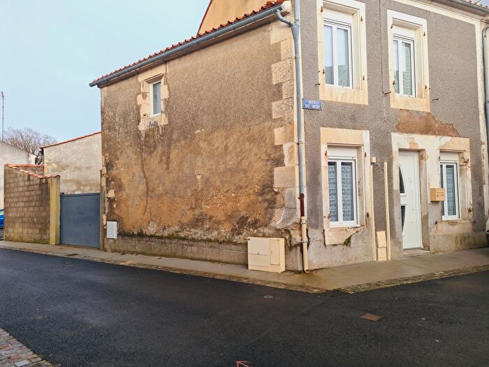 Maison à vendre - Luçon - 4 pièces - 2 chambres