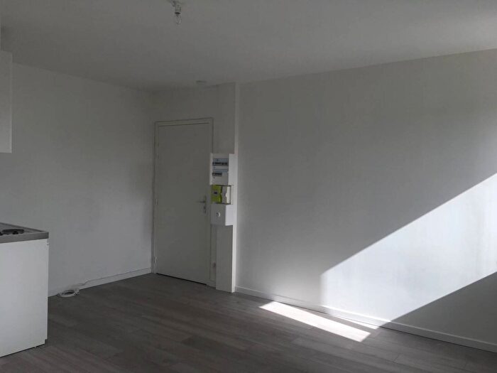 Appartement à louer - Centre, Soissons - 1 pièce