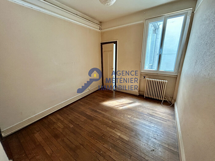 Vichy, Coeur de Ville - Appartement 2 pièces à vendre