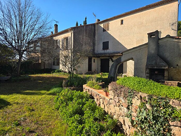 Maison à vendre - Le Muy - 8 pièces - 6 chambres