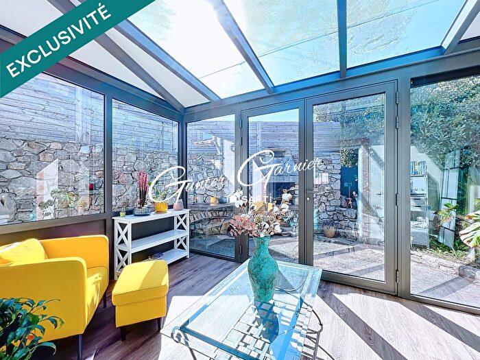 Maison à vendre - Le Cannet-des-Maures - 5 pièces - 2 chambres