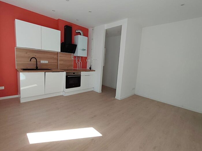 Appartement 3 pièces à Belfort, Nord, à louer
