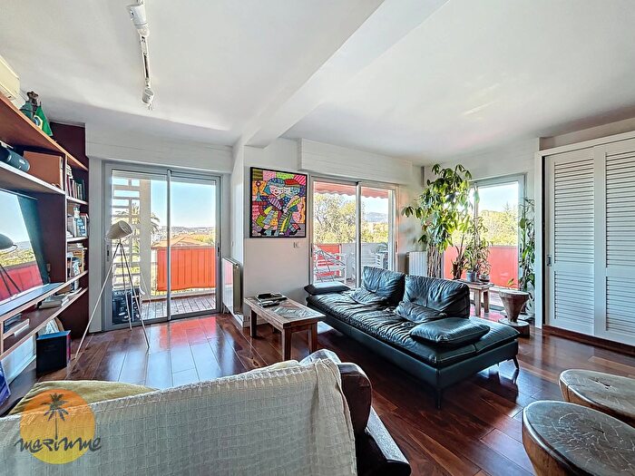 Saint-Laurent-du-Var, Galinières, Pomarels : Appartement 4 pièces à vendre