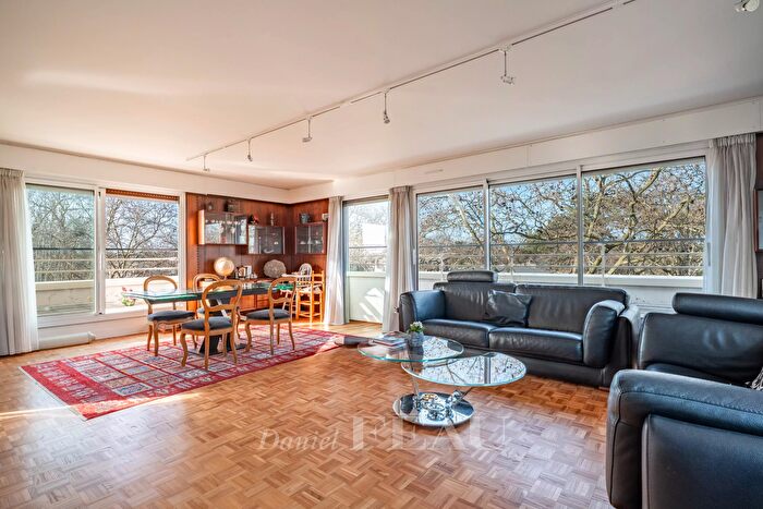 Appartement à vendre - Le Vésinet, Coeur de Ville - 4 pièces - 2 chambres