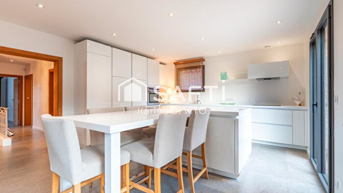 Maison à vendre - Sainte-Maxime, Virgiles, Capet dAzur, Souleyas, Croisette - 6 pièces - 4 chambres