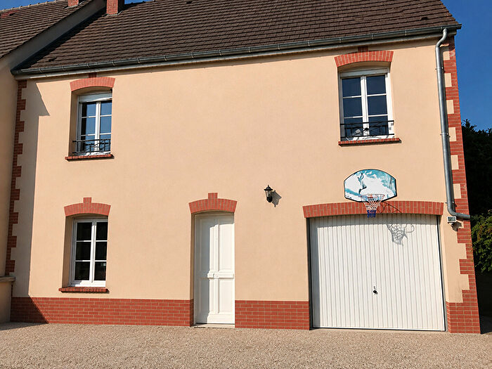 Sainte-Geneviève : Maison 7 pièces à vendre