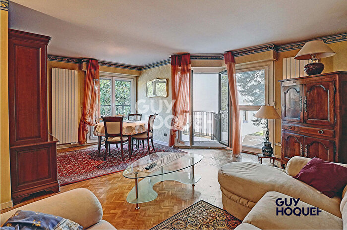 Appartement à vendre - Lyon e , Champvert, Point du Jour, Jeunet - 3 pièces - 2 chambres