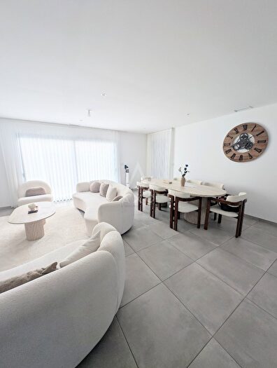 Maison à vendre - Saint-André-de-Roquelongue - 4 pièces - 3 chambres