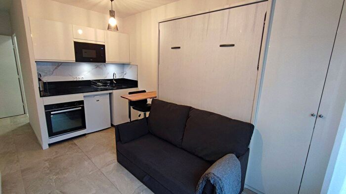 Bois Saint Martin-Yvris-Richardets-Monfort, Noisy-le-Grand : Appartement 1 pièce à louer