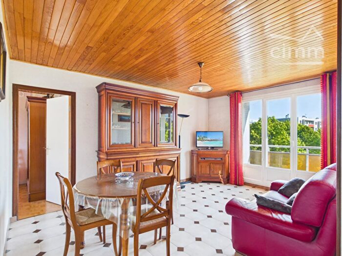 Fontaine, La Poya, Plan, Vouillants - Appartement 3 pièces à vendre