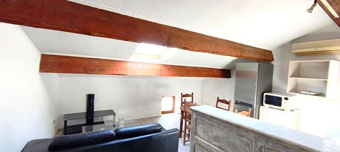 Appartement à louer - Ancien Hôpital, Béziers - 2 pièces - 1 chambre