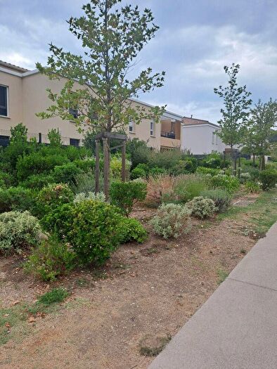 Appartement à louer - Beaudinard-Eoures, Aubagne - 3 pièces - 2 chambres