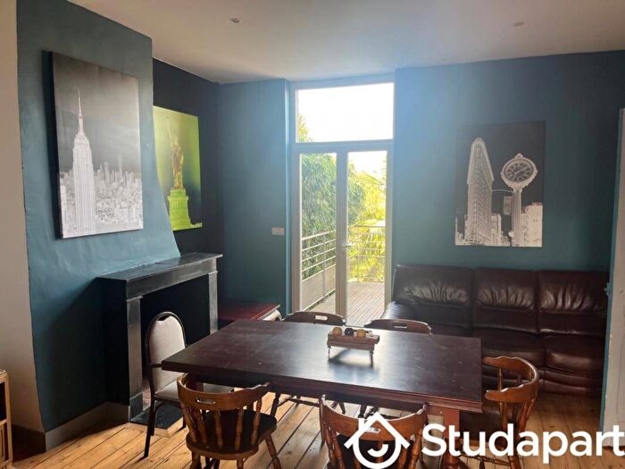 Appartement à louer - Lomme, Lille - 1 pièce - 5 chambres