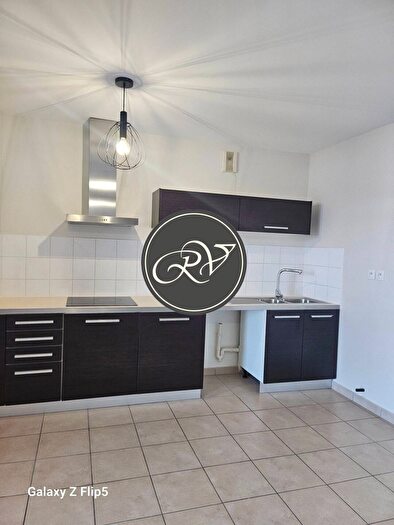 Appartement à louer - Centre Ville, Tassin-la-Demi-Lune - 2 pièces - 1 chambre