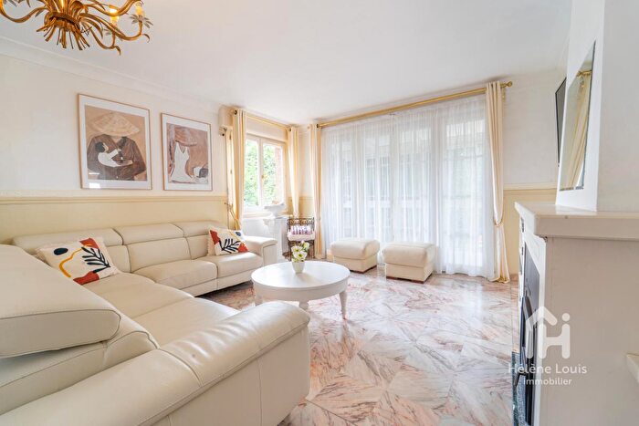 Maison à vendre - Santes - 10 pièces - 4 chambres