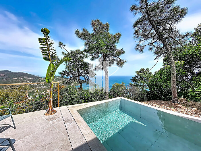 Maison 4 pièces à vendre - Théoule-sur-Mer