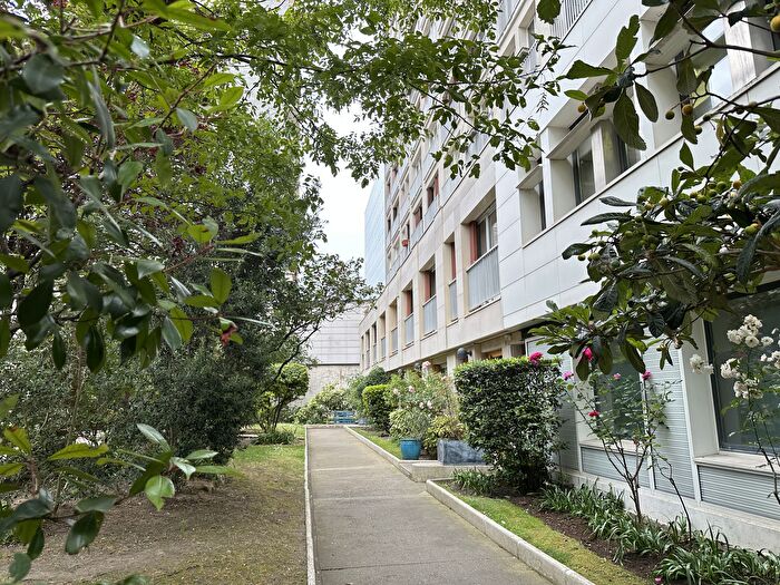 Appartement à vendre - Levallois-Perret, Trézel - 3 pièces - 2 chambres