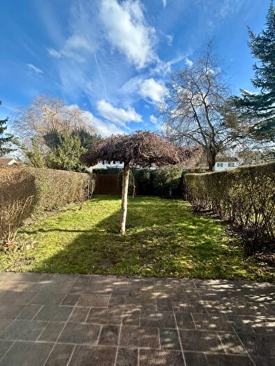 Maison à vendre - Montigny-le-Bretonneux - 5 pièces - 4 chambres