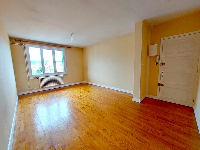 Appartement à louer - Clermont-Ferrand, Oradou - 3 pièces - 2 chambres