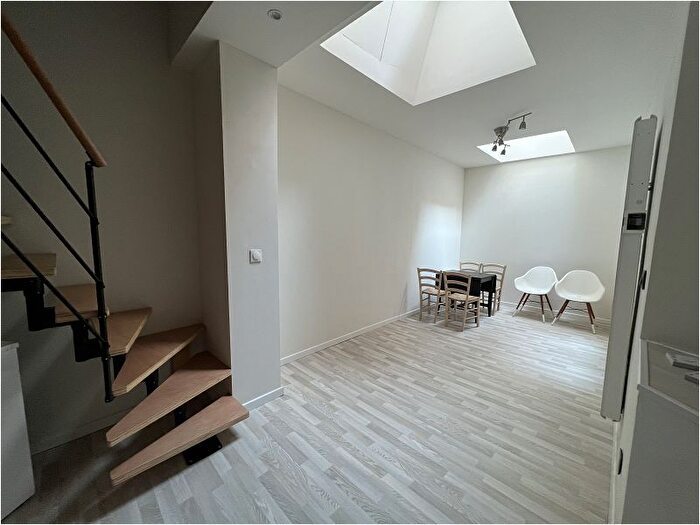 Appartement à louer - Lille, Vieux Lille - 1 pièce