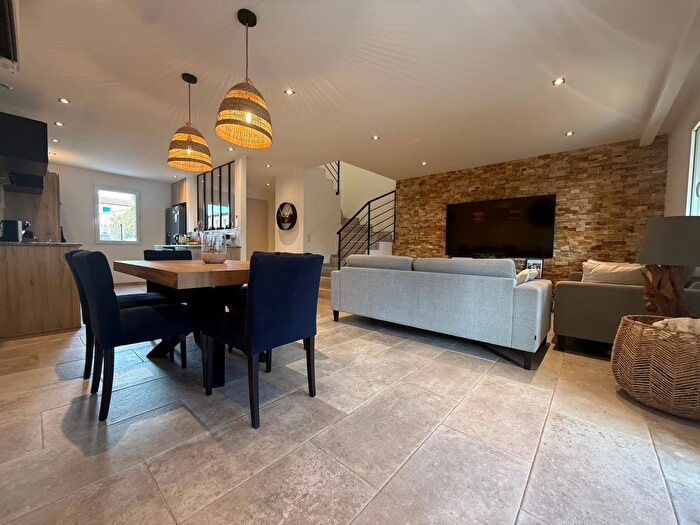 Maison à vendre - Sainte-Maxime, Saquèdes, Quilladou, Garonnette, Golfe - 5 pièces