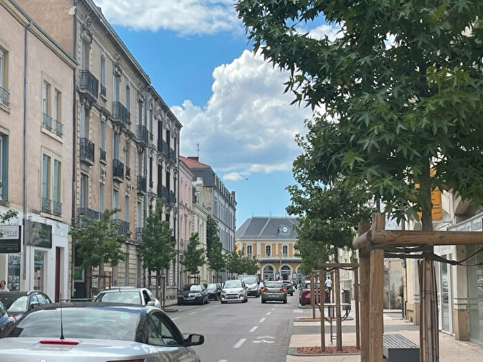 Appartement à vendre - Roanne, Gare - 4 pièces - 2 chambres