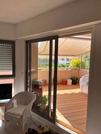 Appartement à louer - Antibes - 2 pièces - 1 chambre