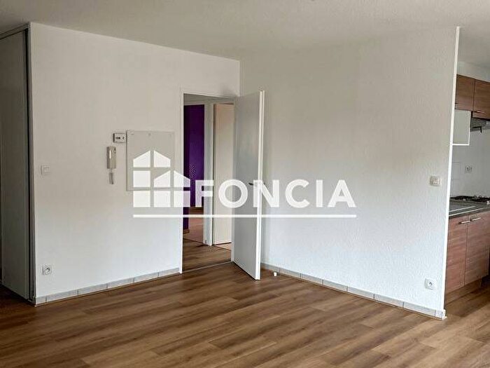 Appartement 3 pièces à Bordères-sur-léchez, à louer