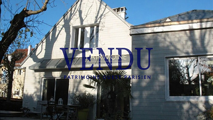 Maison à vendre - Saint-Germain-en-Laye, Hennemont - 10 pièces - 5 chambres